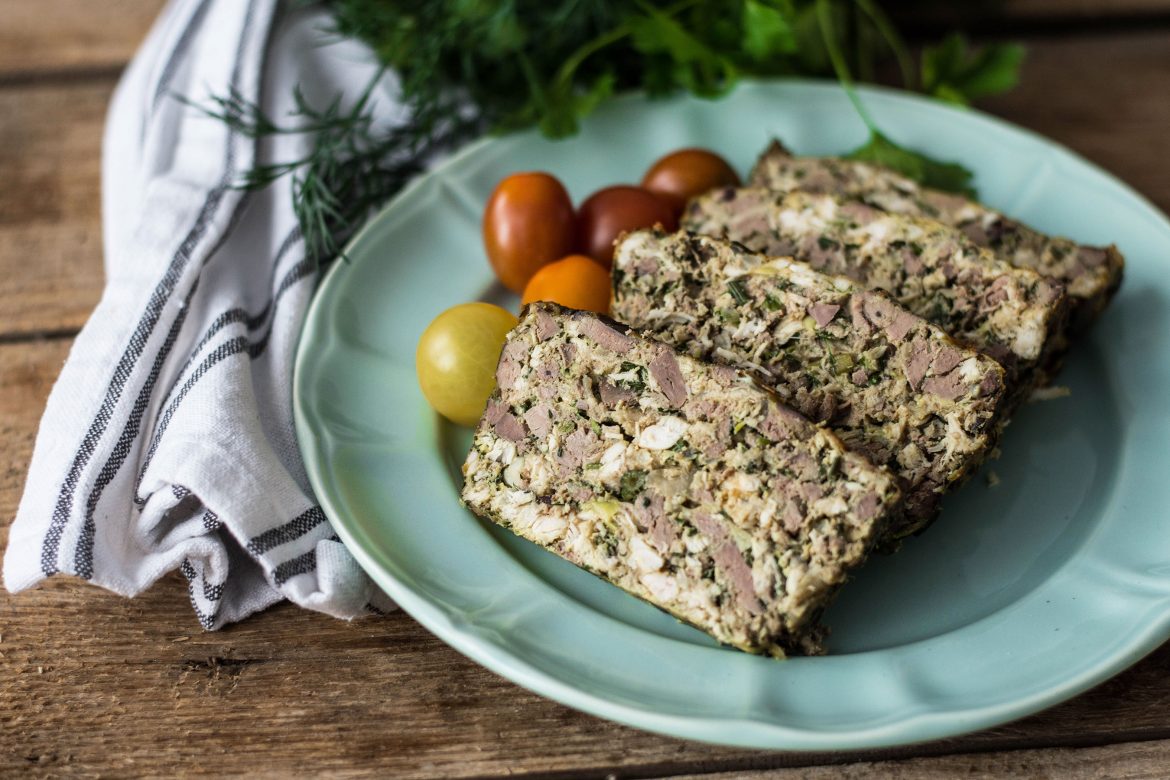 Drob de pui, o rețetă simplă de la Corina Ureche